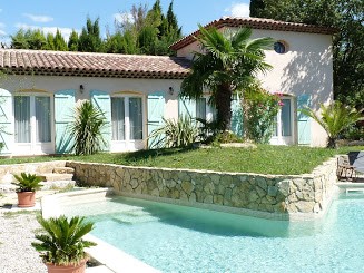 Location Studio Aix-en-Provence - Appartement Studio F1/T1/1 pièce 23 m² 650€/mois - SeLoger