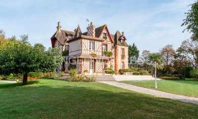 Manor houses for sale in France - Belles Demeures