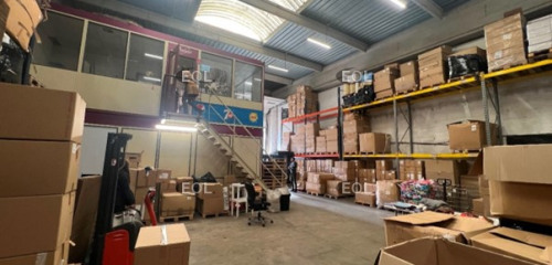 15608 locaux d'activités et entrepôts à louer en France | SeLoger ...