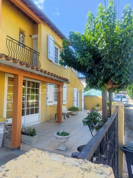 Vente maison 7 pièces Pezens - maison Maison ancienne F7/T7/7 pièces 148 m² 220000€ - SeLoger