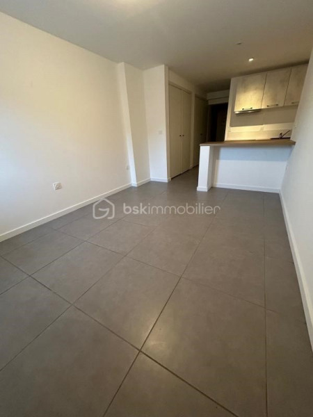 Vente Studio Aix-les-Bains - Appartement F1/T1/1 pièce 24,23 m² 140999€ - SeLoger