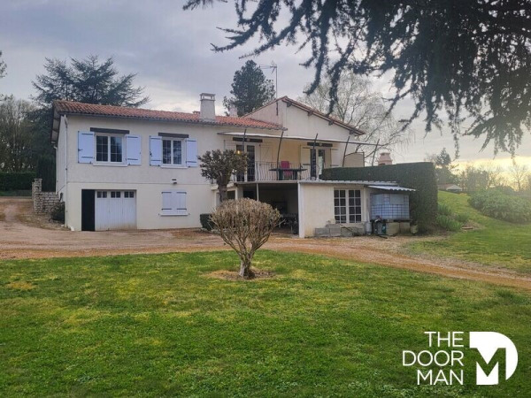 Vente maison 5 pièces Saint-Gelais - maison Pavillon F5/T5/5 pièces 125 ...