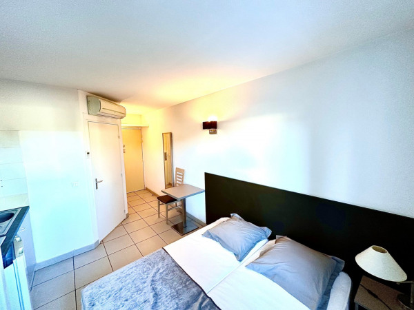 Vente Studio Aix-en-Provence - Appartement F1/T1/1 pièce 20 m² 104999€ - SeLoger