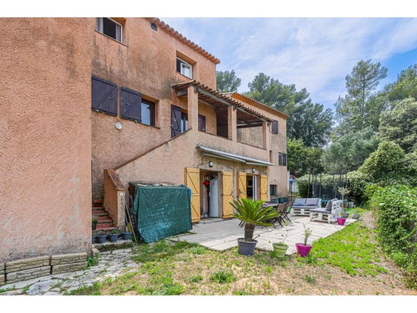 Vente maison et villa de luxe 9 pièces Nice - maison et villa de luxe ...
