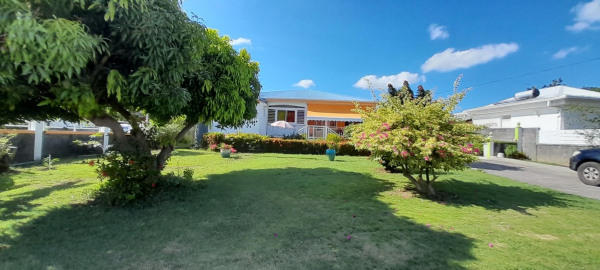 Vente maison 4 pièces Port-Louis - maison Maison de ville F4/T4/4 ...