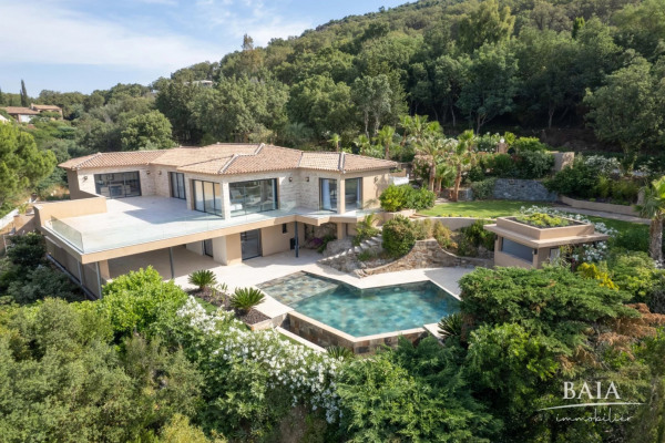 Vente maison et villa de luxe 6 pièces Grimaud - maison et villa de ...