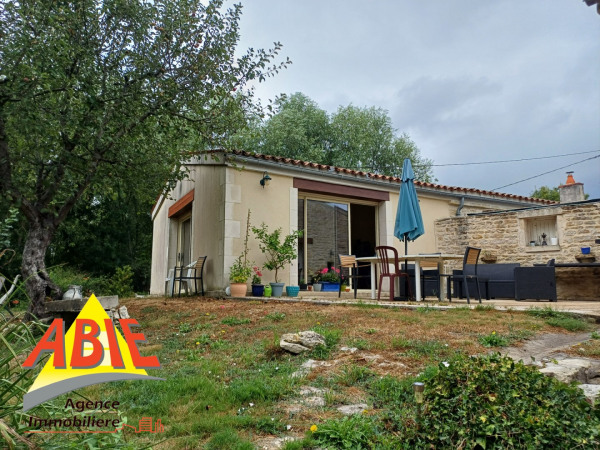 Vente maison 3 pièces La Ronde - maison F3/T3/3 pièces 126 m² 263700 ...