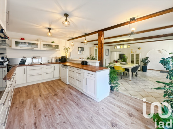 Vente maison 7 pièces Michery - maison Maison longère F7/T7/7 pièces ...