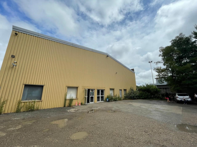 Local d'activités à vendre Montigny-lès-Cormeilles (95) de 1236 m² ...