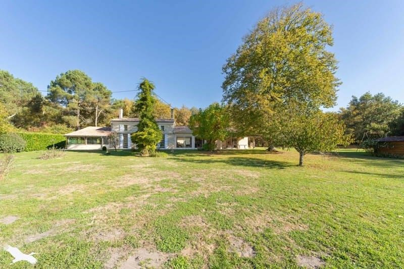 Vente maison 8 pièces Saint-Christoly-de-Blaye - maison Ferme F8/T8/8 ...