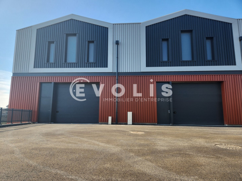 Location Local d'activités Pont-de-Chéruy (38) de 830 m² - dispo ...