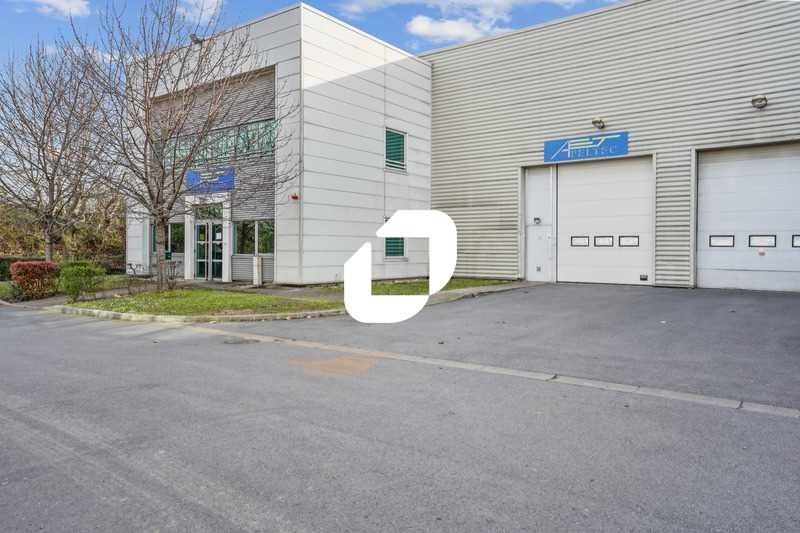 Location Local d'activités Le Bourget (93) de 902,06 m² | SeLoger ...
