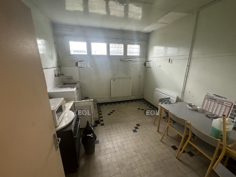 Local d'activités à vendre Brie-Comte-Robert (77) de 1315 m² - dispo ...